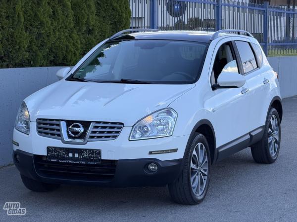 Nissan Qashqai 2009 in Vilnius, with an engine capacity of 2.00 L and mileage of 204 thousand km for 6500 €, photo 1 on AUTOMOTO.COM.LV