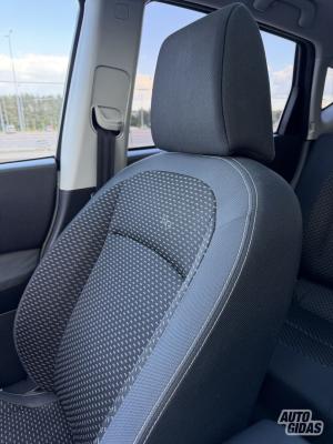 Nissan Qashqai 2009 Viļņa, ar dzinēja tilpumu 2.00 L un nobraukumu 204 tūkst. km par 6500 €, foto 20 vietnē AUTOMOTO.COM.LV
