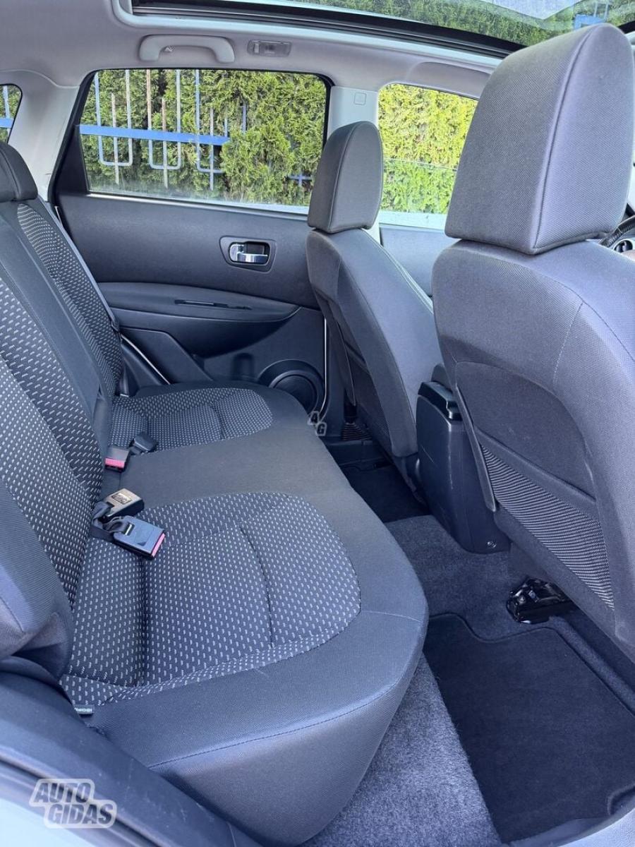 Nissan Qashqai 2009 Viļņa, ar dzinēja tilpumu 2.00 L un nobraukumu 204 tūkst. km par 6500 €, foto 22 vietnē AUTOMOTO.COM.LV