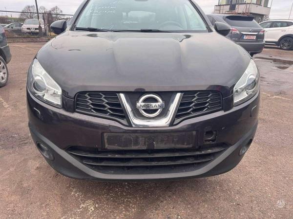 Nissan Qashqai 2010 Šauļi, ar dzinēja tilpumu 2.00 L un nobraukumu 200 tūkst. km par 3400 €, foto 2 vietnē AUTOMOTO.COM.LV