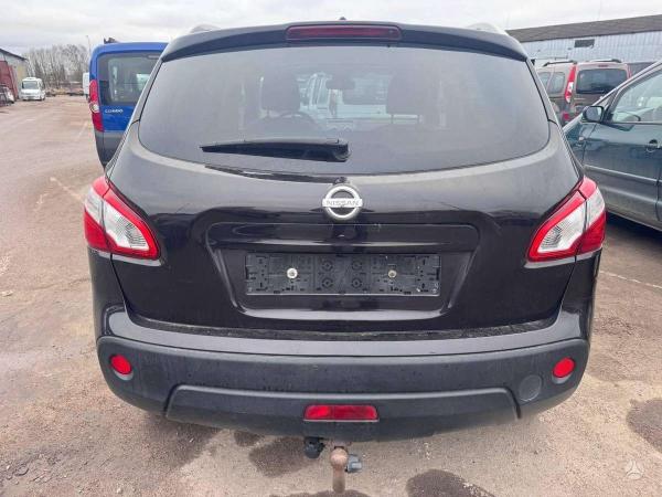 Nissan Qashqai 2010 Šauļi, ar dzinēja tilpumu 2.00 L un nobraukumu 200 tūkst. km par 3400 €, foto 5 vietnē AUTOMOTO.COM.LV