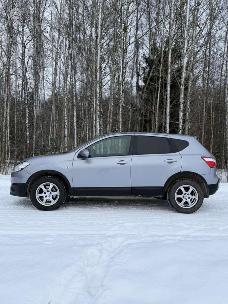 Nissan Qashqai 2010 Utena, ar dzinēja tilpumu 2.00 L un nobraukumu 259 tūkst. km par 5950 €, foto 13 vietnē AUTOMOTO.COM.LV