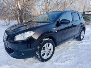 Nissan Qashqai 2010 Šauļi, ar dzinēja tilpumu 2.00 L un nobraukumu 215 tūkst. km par 4050 €, foto  vietnē AUTOMOTO.COM.LV