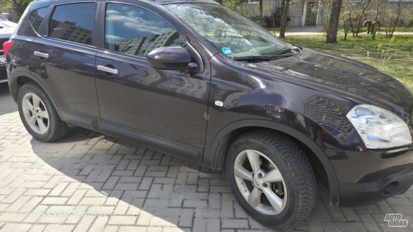 Nissan Qashqai 2010 Viļņa, ar dzinēja tilpumu 2.00 L un nobraukumu 222 tūkst. km par 4200 €, foto 2 vietnē AUTOMOTO.COM.LV