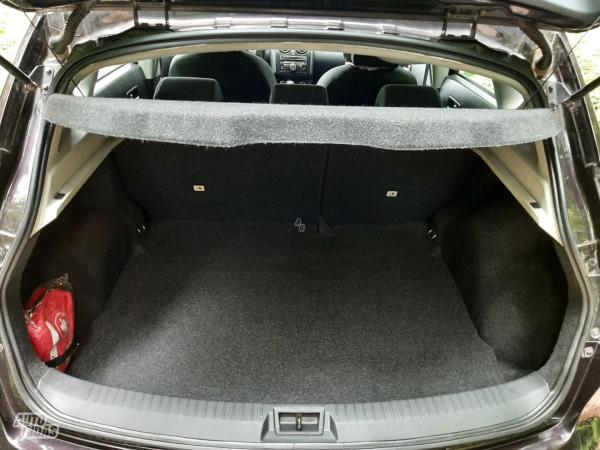 Nissan Qashqai 2010 in Kaunas, with an engine capacity of 1.50 L and mileage of 360 thousand km for 4400 €, photo 6 on AUTOMOTO.COM.LV