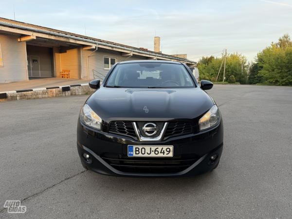 Nissan Qashqai 2010 in Kaunas, with an engine capacity of 1.50 L and mileage of 340 thousand km for 3950 €, photo 5 on AUTOMOTO.COM.LV
