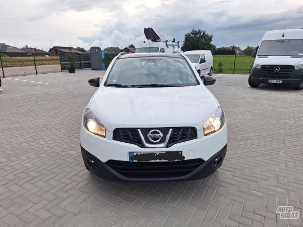 Nissan Qashqai 2010 in Taurage, with an engine capacity of 1.50 L and mileage of 233 thousand km for 4299 €, photo 2 on AUTOMOTO.COM.LV