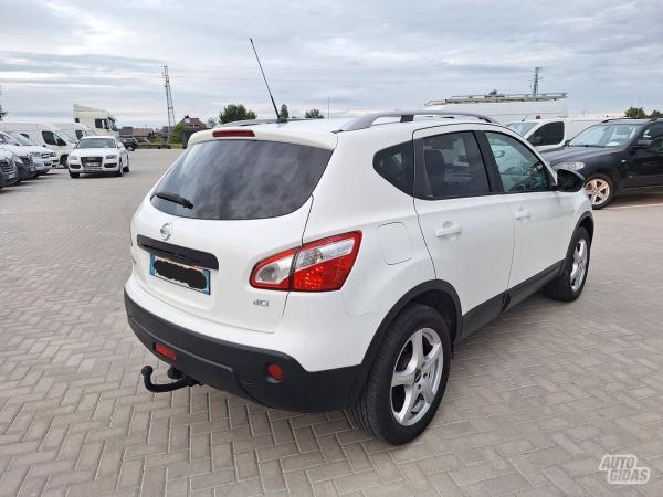 Nissan Qashqai 2010 in Taurage, with an engine capacity of 1.50 L and mileage of 233 thousand km for 4299 €, photo 3 on AUTOMOTO.COM.LV