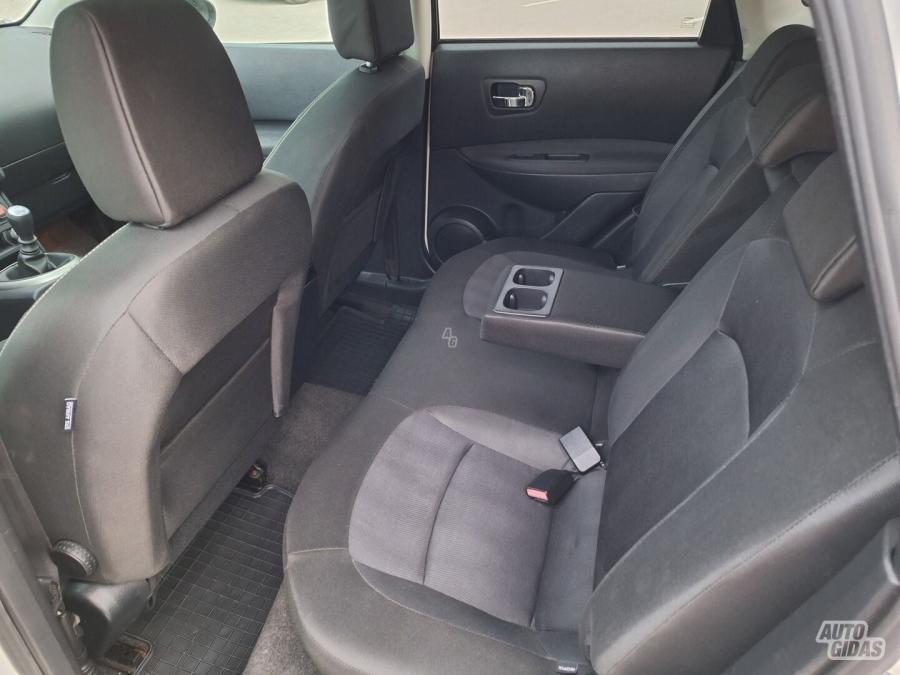 Nissan Qashqai 2010 Tauragė, ar dzinēja tilpumu 1.50 L un nobraukumu 233 tūkst. km par 4299 €, foto 9 vietnē AUTOMOTO.COM.LV