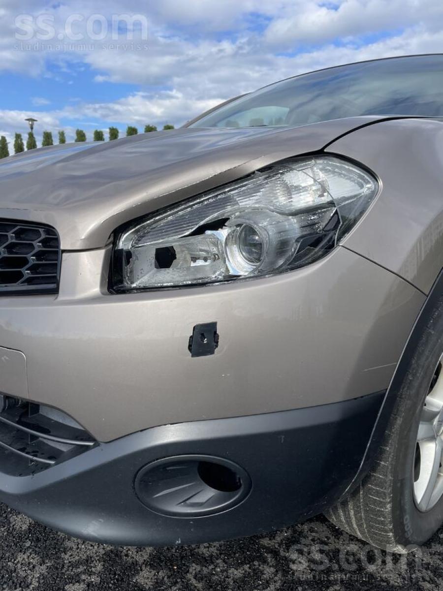 Nissan Qashqai 2010 in Jelgava, with an engine capacity of 1.60 L and mileage of 0 thousand km for 3330 €, photo 9 on AUTOMOTO.COM.LV