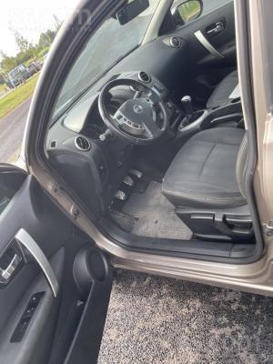Nissan Qashqai 2010 in Jelgava, with an engine capacity of 1.60 L and mileage of 0 thousand km for 3330 €, photo 11 on AUTOMOTO.COM.LV