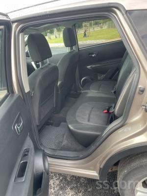 Nissan Qashqai 2010 in Jelgava, with an engine capacity of 1.60 L and mileage of 0 thousand km for 3330 €, photo 12 on AUTOMOTO.COM.LV