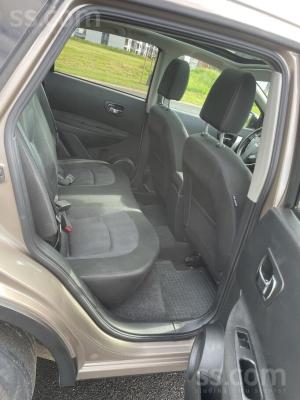 Nissan Qashqai 2010 in Jelgava, with an engine capacity of 1.60 L and mileage of 0 thousand km for 3330 €, photo 14 on AUTOMOTO.COM.LV