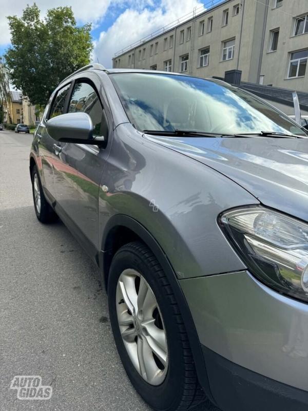 Nissan Qashqai 2010 Kauņa vietnē Nissan Qashqai 2010 Kauņa, ar dzinēja tilpumu 1.60 L un nobraukumu 168 tūkst. km par 4000 €, foto 5 vietnē AUTOMOTO.COM.LV