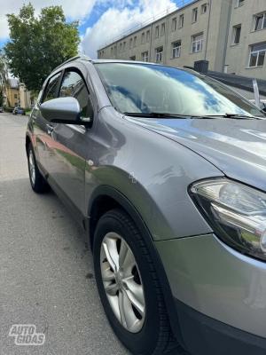 Nissan Qashqai 2010 Kauņa, ar dzinēja tilpumu 1.60 L un nobraukumu 168 tūkst. km par 4300 €, foto 5 vietnē AUTOMOTO.COM.LV