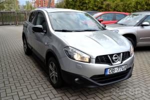 Nissan Qashqai 2011 in Riga, with an engine capacity of 1.60 L and mileage of 213 thousand km for 4700 €, photo 2 on AUTOMOTO.COM.LV