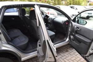 Nissan Qashqai 2011 in Riga, with an engine capacity of 1.60 L and mileage of 213 thousand km for 4700 €, photo 10 on AUTOMOTO.COM.LV