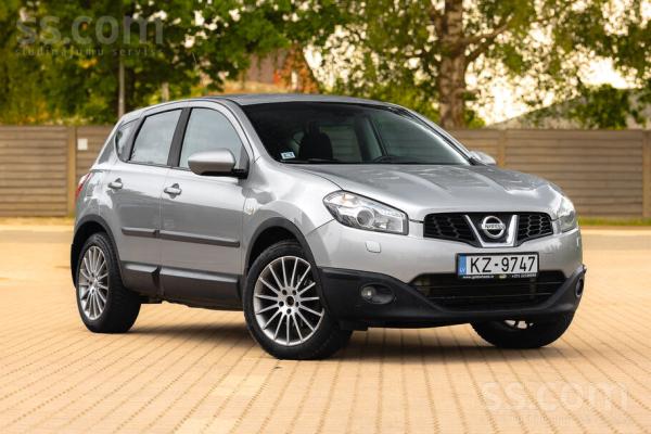 Nissan Qashqai 2011 Jelgava, ar dzinēja tilpumu 2.00 L un nobraukumu 362 tūkst. km par 5300 €, foto 2 vietnē AUTOMOTO.COM.LV