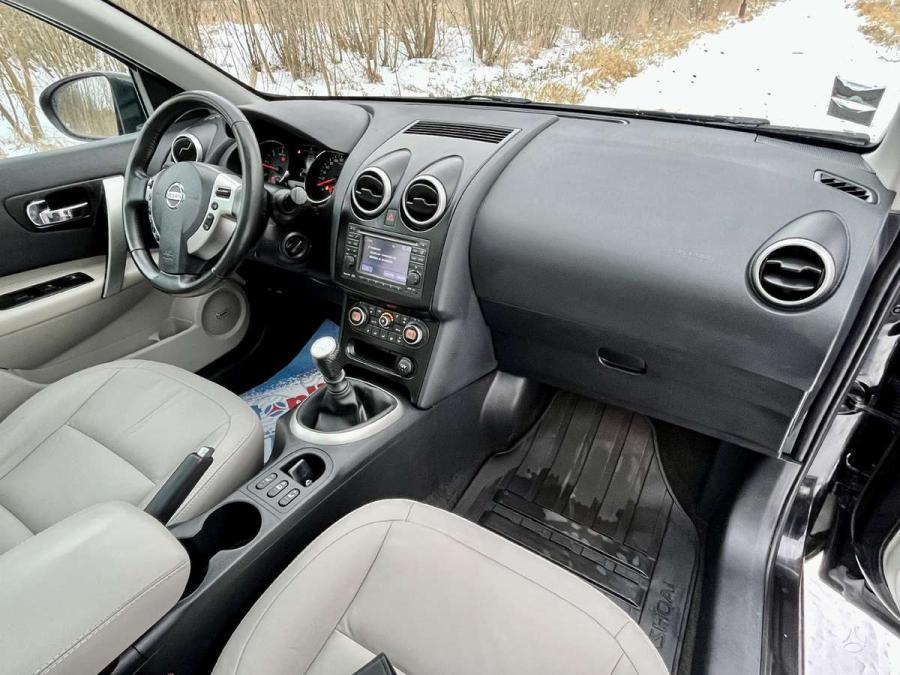 Nissan Qashqai 2011 Šauļi, ar dzinēja tilpumu 2.00 L un nobraukumu 254 tūkst. km par 5700 €, foto 7 vietnē AUTOMOTO.COM.LV