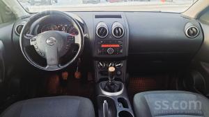 Nissan Qashqai 2011 in Riga, with an engine capacity of 1.50 L and mileage of 200 thousand km for 2900 €, photo 9 on AUTOMOTO.COM.LV