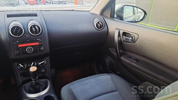 Nissan Qashqai 2011 Rīga, ar dzinēja tilpumu 1.50 L un nobraukumu 200 tūkst. km par 2900 €, foto 10 vietnē AUTOMOTO.COM.LV