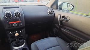 Nissan Qashqai 2011 in Riga, with an engine capacity of 1.50 L and mileage of 200 thousand km for 2900 €, photo 10 on AUTOMOTO.COM.LV