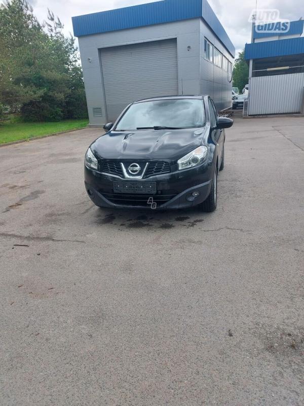 Nissan Qashqai 2011 in Marijampole, with an engine capacity of 1.60 L and mileage of 293 thousand km for 4650 €, photo 1 on AUTOMOTO.COM.LV