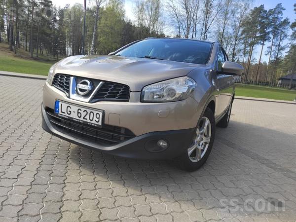 Nissan Qashqai 2011 Rīga, ar dzinēja tilpumu 2.00 L un nobraukumu 245 tūkst. km par 5800 €, foto 2 vietnē AUTOMOTO.COM.LV