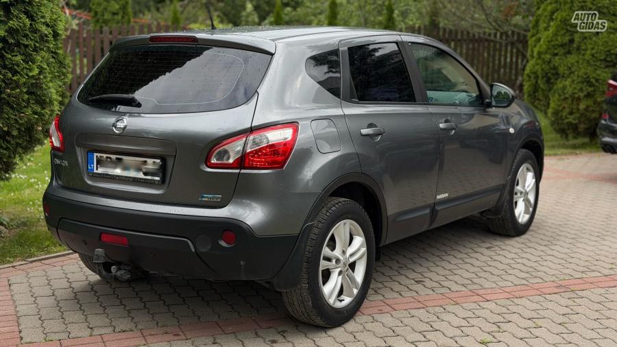 Nissan Qashqai 2011 Viļņa, ar dzinēja tilpumu 1.50 L un nobraukumu 199 tūkst. km par 4250 €, foto 6 vietnē AUTOMOTO.COM.LV