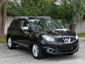 Nissan Qashqai 2011 Šauļi, ar dzinēja tilpumu 2.00 L un nobraukumu 355 tūkst. km par 3450 €, foto  vietnē AUTOMOTO.COM.LV