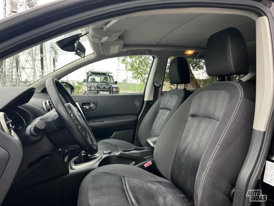 Nissan Qashqai 2011 Šauļi, ar dzinēja tilpumu 2.00 L un nobraukumu 355 tūkst. km par 3450 €, foto 9 vietnē AUTOMOTO.COM.LV