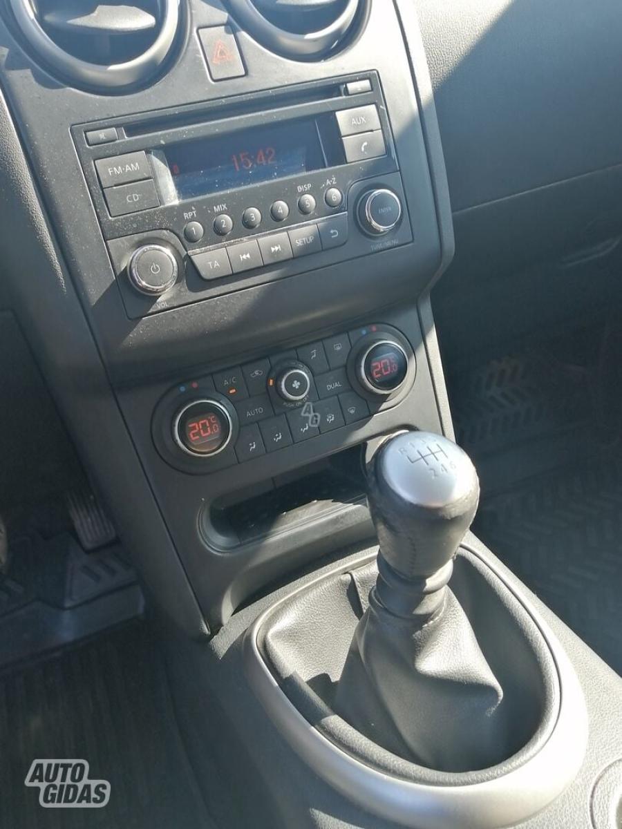 Nissan Qashqai 2011 Šilutė, ar dzinēja tilpumu 1.50 L un nobraukumu 244 tūkst. km par 4350 €, foto 4 vietnē AUTOMOTO.COM.LV