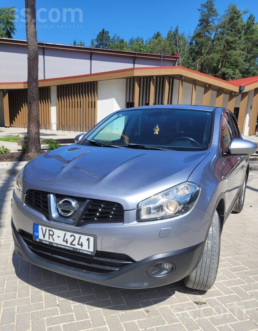 Nissan Qashqai 2012 Rīga, ar dzinēja tilpumu 2.00 L un nobraukumu 111 tūkst. km par 7600 €, foto 1 vietnē AUTOMOTO.COM.LV