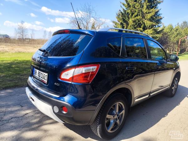 Nissan Qashqai 2012 in Mazeikiai, with an engine capacity of 2.00 L and mileage of 221 thousand km for 6500 €, photo 5 on AUTOMOTO.COM.LV