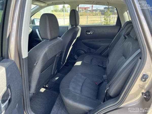 Nissan Qashqai 2012 in Taurage, with an engine capacity of 1.60 L and mileage of 285 thousand km for 5200 €, photo 10 on AUTOMOTO.COM.LV