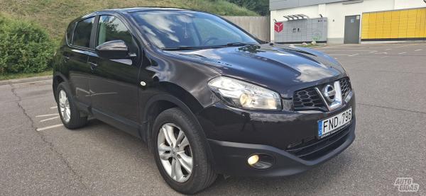 Nissan Qashqai 2012 in Vilnius, with an engine capacity of 2.00 L and mileage of 220 thousand km for 4850 €, photo 2 on AUTOMOTO.COM.LV