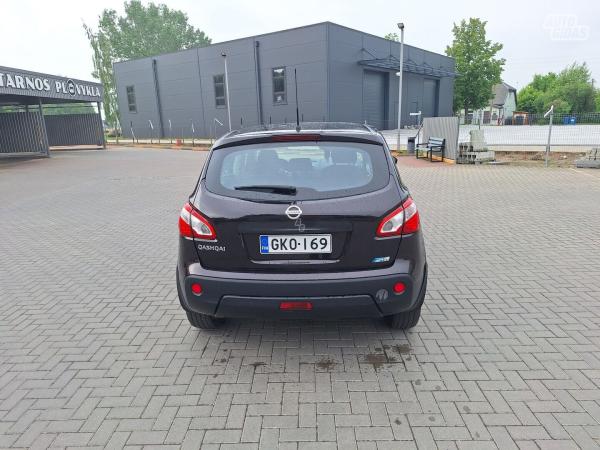 Nissan Qashqai 2012 Vilkaviškis, ar dzinēja tilpumu 1.60 L un nobraukumu 192 tūkst. km par 5500 €, foto 4 vietnē AUTOMOTO.COM.LV