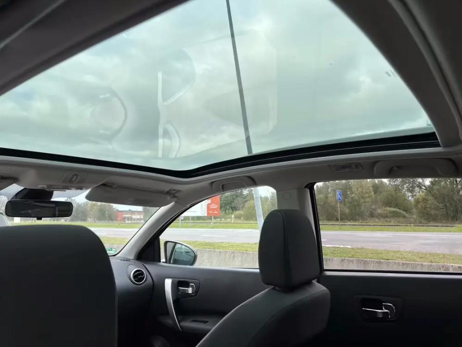 Nissan Qashqai 2012 Jēkabpils, ar dzinēja tilpumu 1.60 L un nobraukumu 216 tūkst. km par 6900 €, foto 18 vietnē AUTOMOTO.COM.LV