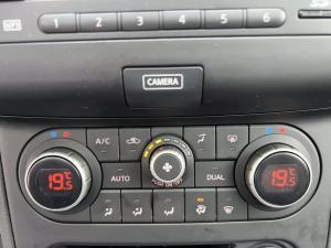 Nissan Qashqai 2012 Jēkabpils, ar dzinēja tilpumu 1.60 L un nobraukumu 216 tūkst. km par 6900 €, foto 23 vietnē AUTOMOTO.COM.LV