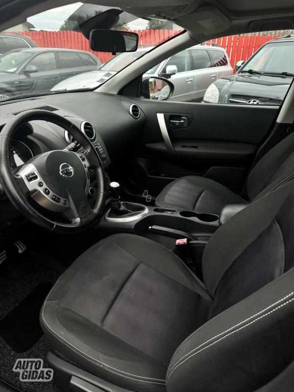 Nissan Qashqai 2012 Pabradė, ar dzinēja tilpumu 1.60 L un nobraukumu 293 tūkst. km par 5800 €, foto 9 vietnē AUTOMOTO.COM.LV