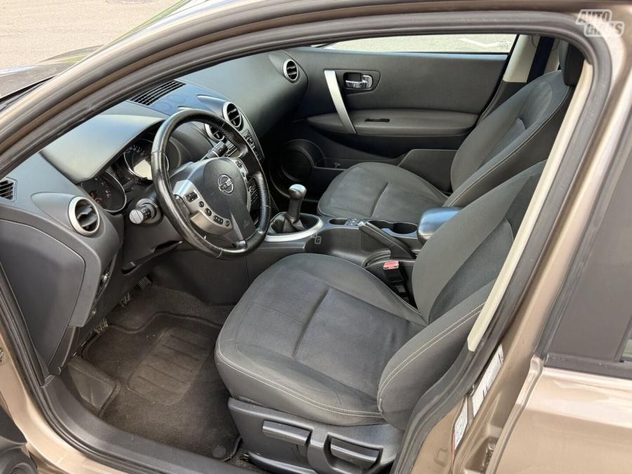 Nissan Qashqai 2012 Kretinga, ar dzinēja tilpumu 1.60 L un nobraukumu 211 tūkst. km par 5450 €, foto 12 vietnē AUTOMOTO.COM.LV