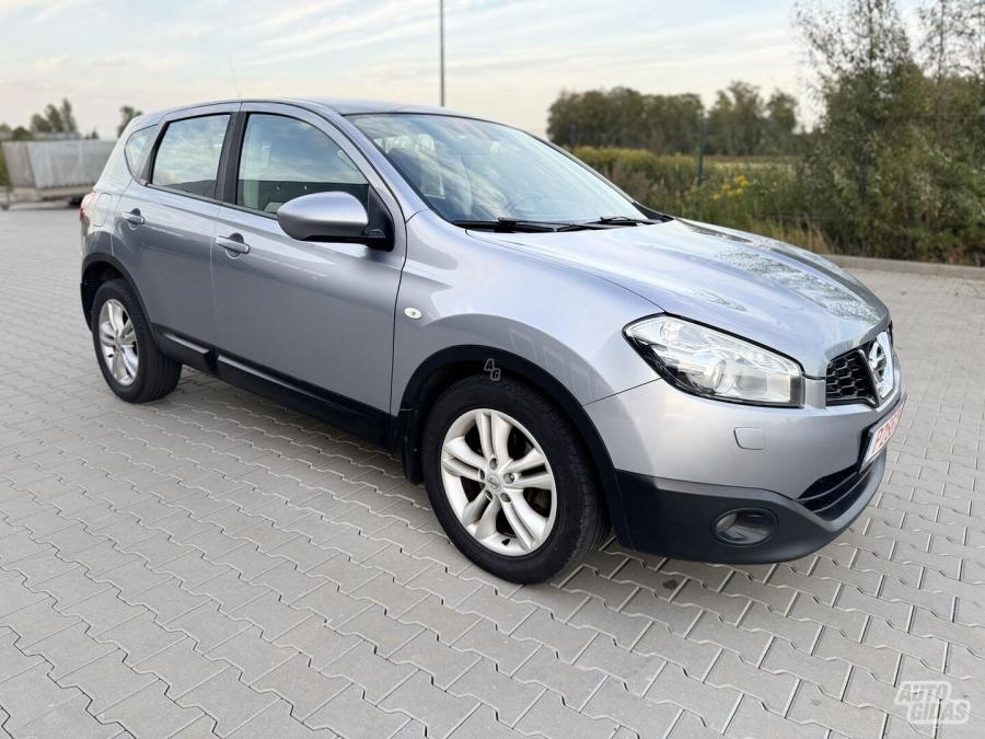 Nissan Qashqai 2012 in Kaunas, with an engine capacity of 1.60 L and mileage of 290 thousand km for 3950 €, photo 6 on AUTOMOTO.COM.LV