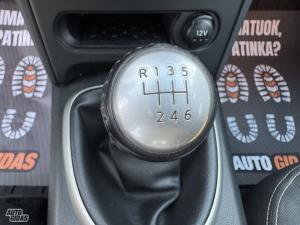 Nissan Qashqai 2012 in Kaunas, with an engine capacity of 1.60 L and mileage of 290 thousand km for 3950 €, photo 32 on AUTOMOTO.COM.LV