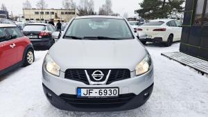 Nissan Qashqai 2013 in Riga, with an engine capacity of 2.00 L and mileage of 123 thousand km for 5900 €, photo 2 on AUTOMOTO.COM.LV