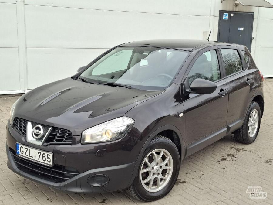 Nissan Qashqai 2013 in Silute, with an engine capacity of 1.60 L and mileage of 170 thousand km for 4800 €, photo 1 on AUTOMOTO.COM.LV
