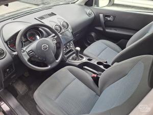 Nissan Qashqai 2013 in Silute, with an engine capacity of 1.60 L and mileage of 170 thousand km for 4800 €, photo 20 on AUTOMOTO.COM.LV