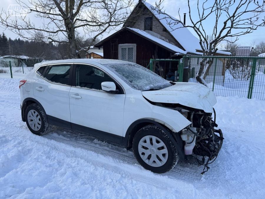 Ниссан Кашкай 2014 в Вильнюс, объемом двигателя 1.20 л и пробегом 220 тыс. км за 2600 €, фото 1 на AUTOMOTO.COM.LV