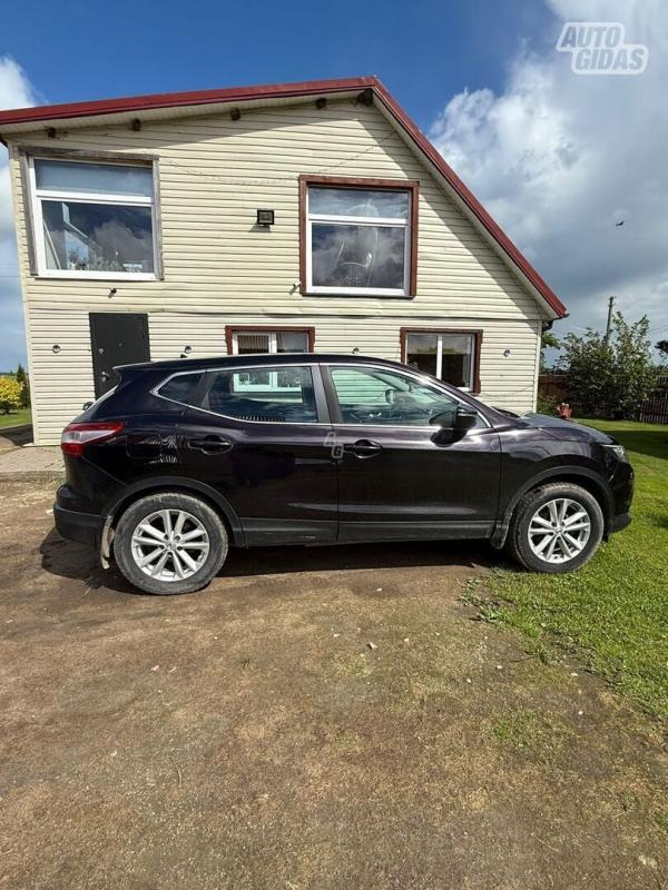 Nissan Qashqai 2014 in Pakruojis, with an engine capacity of 1.20 L and mileage of 246 thousand km for 7200 €, photo 4 on AUTOMOTO.COM.LV