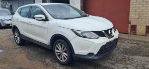 Nissan Qashqai 2014 in Marijampole, with an engine capacity of 1.50 L and mileage of 211 thousand km for 5900 €, photo 9 on AUTOMOTO.COM.LV