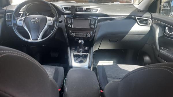 Nissan Qashqai 2014 in Siauliai, with an engine capacity of 1.60 L and mileage of 234 thousand km for 8300 €, photo 9 on AUTOMOTO.COM.LV